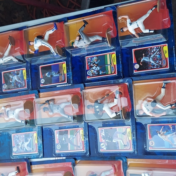 Toys | 24 Starting Lineup Figures | Poshmark